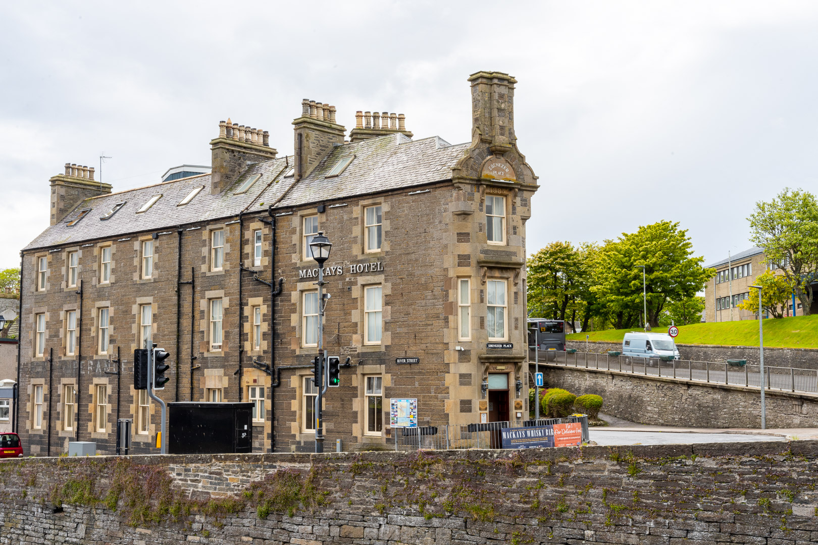 Mackays Hotel in Wick Review | Wick Hotels